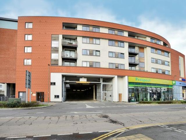 The Couryard, Southwell Park Road, Camberley GU15, 2 bedroom flat to rent 62401879 | PrimeLocation