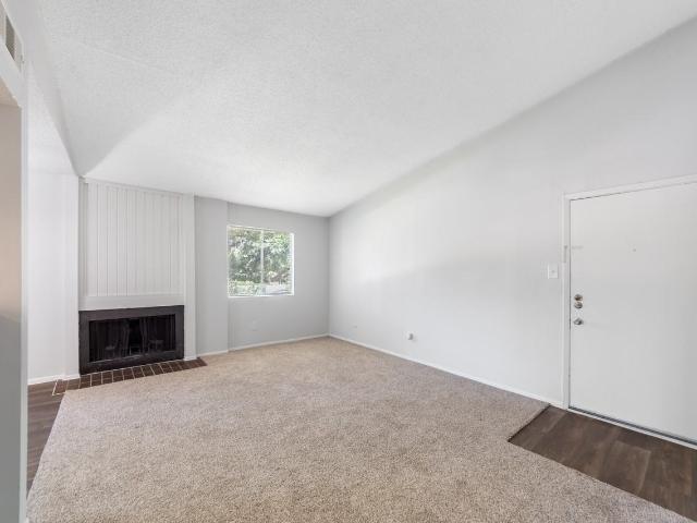 The Cove 1 Bedroom Apartment for Rent at 2000 Bay Area Blvd, Houston, TX 77058 Clear Lake