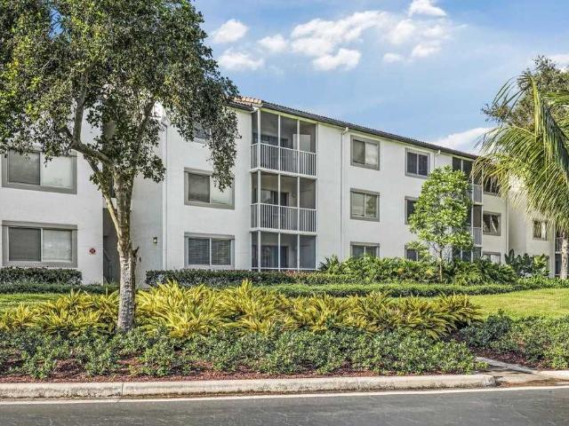 The Cove at Boynton Beach Apartments 3 Bedroom Apartment for Rent at 100 Newlake Dr, Boynton Beach, FL 33426