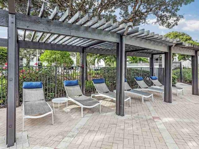The Cove at Boynton Beach Apartments 3 Bedroom Apartment for Rent at 100 Newlake Dr, Boynton Beach, FL 33426