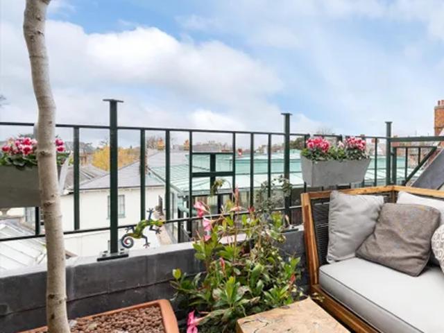 The Co operative Food, Ridgway, London, SW19 4SY, United Kingdom | 2 bed apartment for rent #167072990 | Rentberry