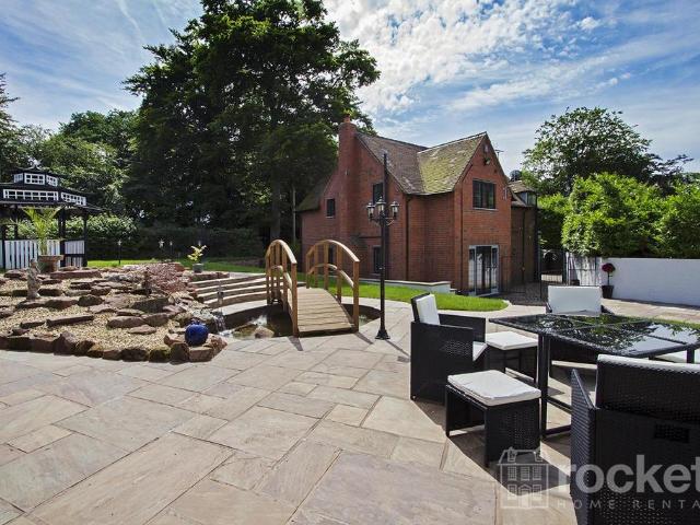 The Coach House, Butterton. 4 bed detached house to rent £4,995 pcm £1,153 pw