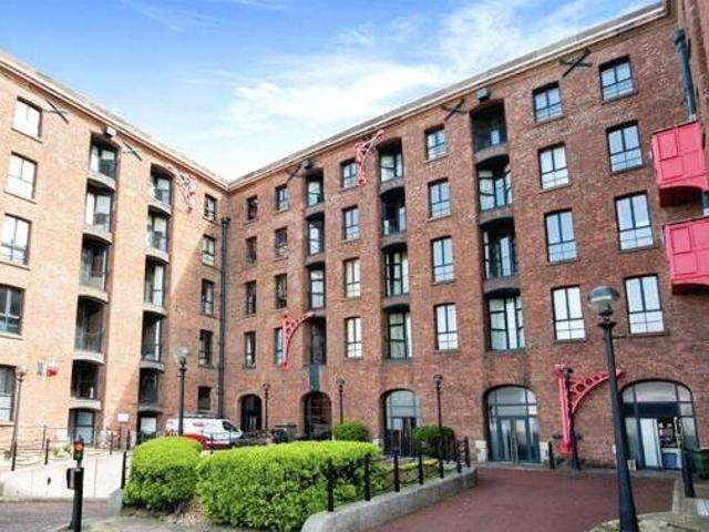 The Colonnades, Liverpool, 1 Bedroom Apartment