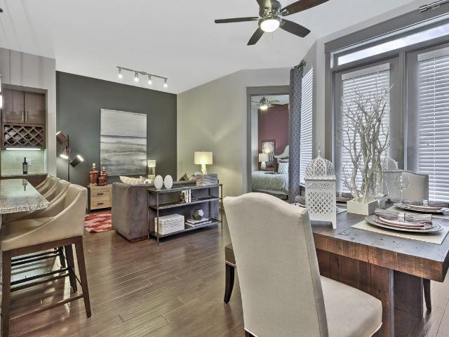 The Collection 2 Bedroom Apartment for Rent at 4600 Roswell Rd, Sandy Springs, GA 30342