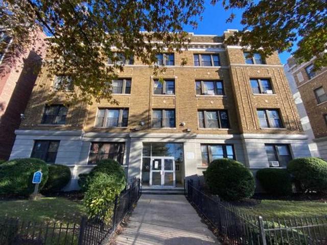 The Commodore 2 Bedroom Apartment for Rent at 52 N Arlington Ave, East Orange, NJ 07017