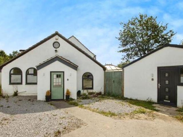 The Common, South Hiendley, 4 Bedroom Semi detached