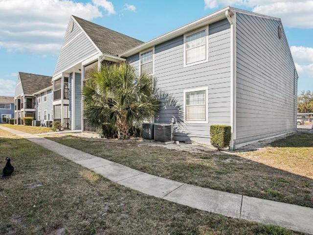 The Commons 3 Bedroom Apartment for Rent at 3408 Lancaster Ct, Tampa, FL 33614