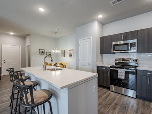 The Commons Apartments 1 BEDROOM