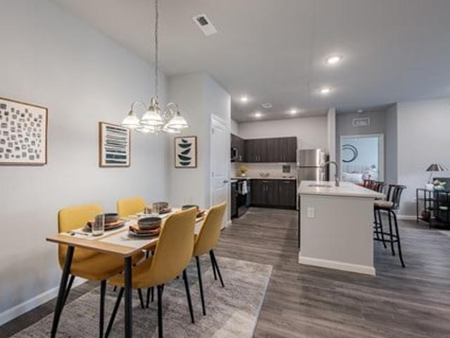 The Commons Apartments 2 BEDROOM COMMONS