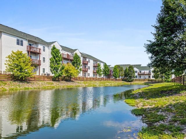 The Commons at Canal Winchester Apartments 2 Bedroom Apartment for Rent at 6300 Refugee Rd, Columbus, OH 43110 Brice