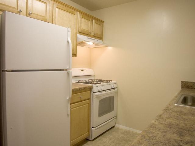 The Commons at Cowan Boulevard 3 Bedroom Apartment for Rent at 2352 Cowan Blvd, Fredericksburg, VA 22401