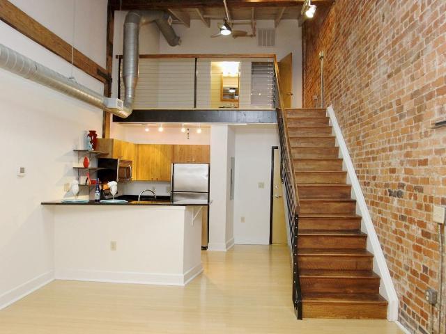 The Commons at Plant Zero 2 Bedroom Apartment for Rent at 15 E 2nd St, Richmond, VA 23224 Old Town Manchester