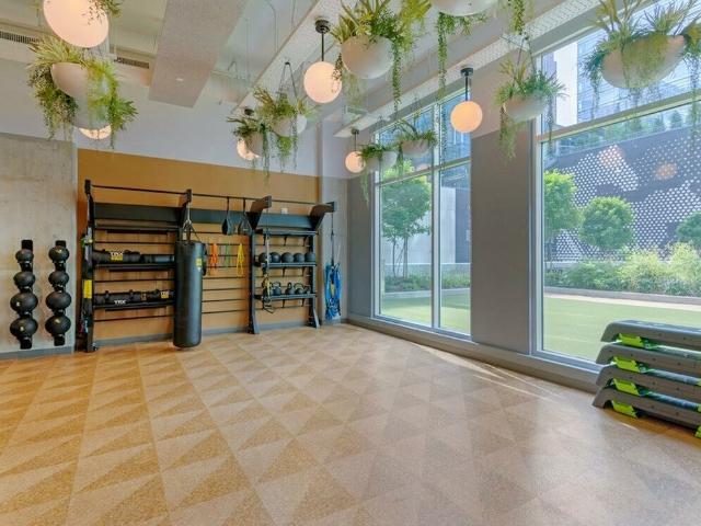 The Connector 1 Bedroom Apartment for Rent at 699 Spring St Nw, Atlanta, GA 30308 Midtown