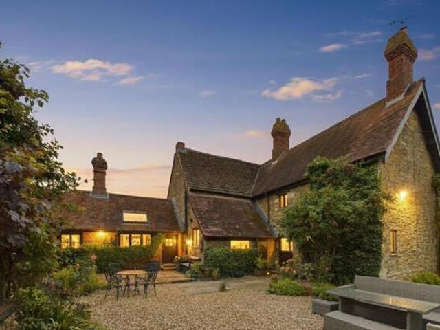 The Corner House, Willoughby Road, 4 Bedroom Detached