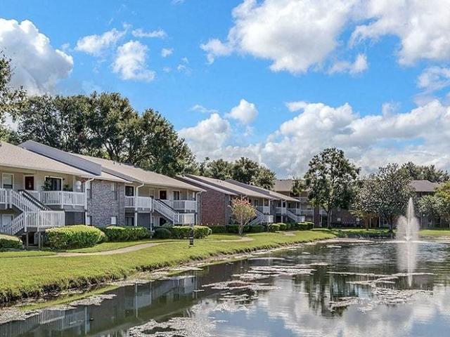 The Cornerstone Apartments Studio Apartment for Rent at 2409 Conway Rd, Orlando, FL 32812 Mariner's VIllage
