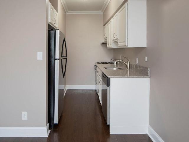 The Cornerstone: Heat, Gas, Hot & Cold Water Included, Elevator, Cat & Dog Friendly 1 Bedroom Apartment for Rent at 30 Euclid Ave, Hackensack, NJ 07601