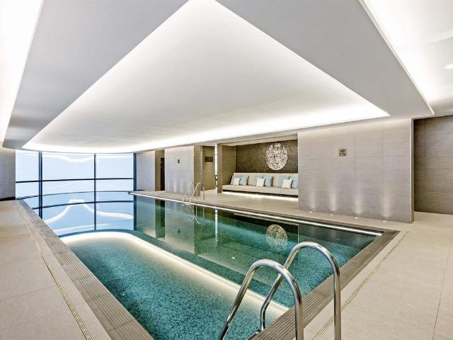 The Corniche, Albert Embankment, London SE1, 1 bed flat to rent, £3,000 pcm | PrimeLocation