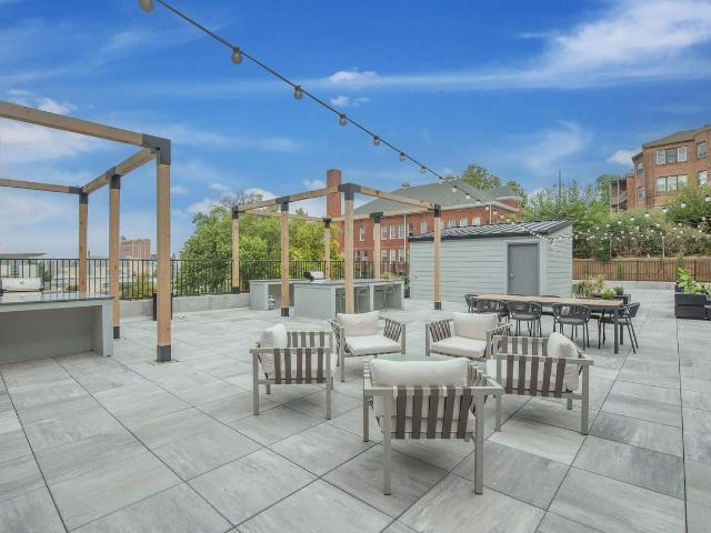 The Cosgrove 2 Bedroom Apartment for Rent at 3814 Leavenworth St, Omaha, NE 68105 Blackstone
