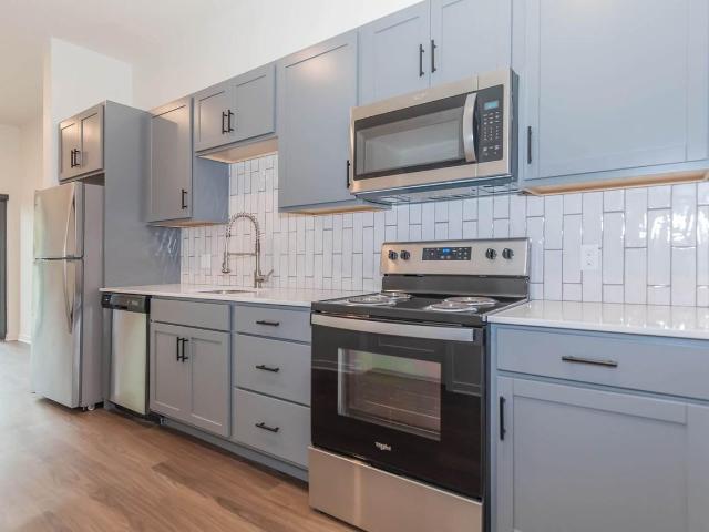 The Cosgrove 2 Bedroom Apartment for Rent at 3814 Leavenworth St, Omaha, NE 68105 Blackstone
