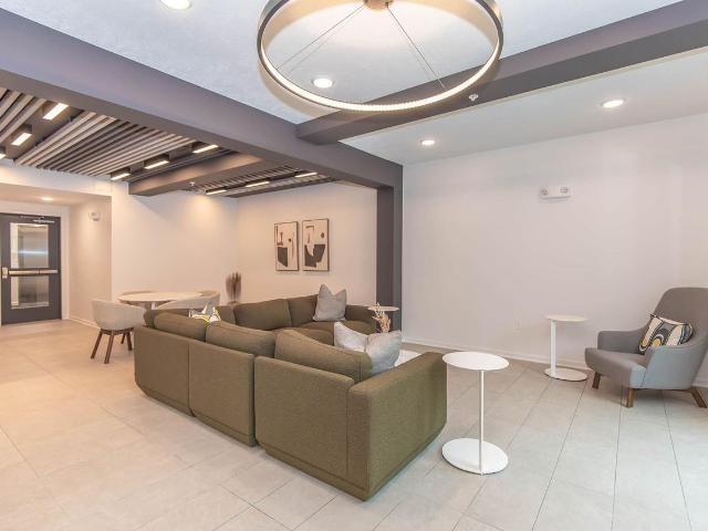 The Cosgrove Studio Apartment for Rent at 3814 Leavenworth St, Omaha, NE 68105 Blackstone