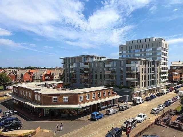 The Causeway, Goring By Sea, Worthing, West Sussex BN12, 2 bed property to rent, £1,350 pcm | PrimeLocation
