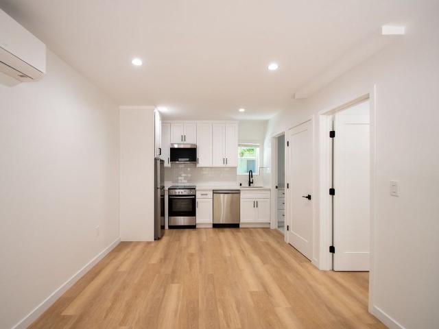The California Apartments 1 Bedroom Apartment for Rent at 24347 Newhall Ave, Newhall, CA 91321