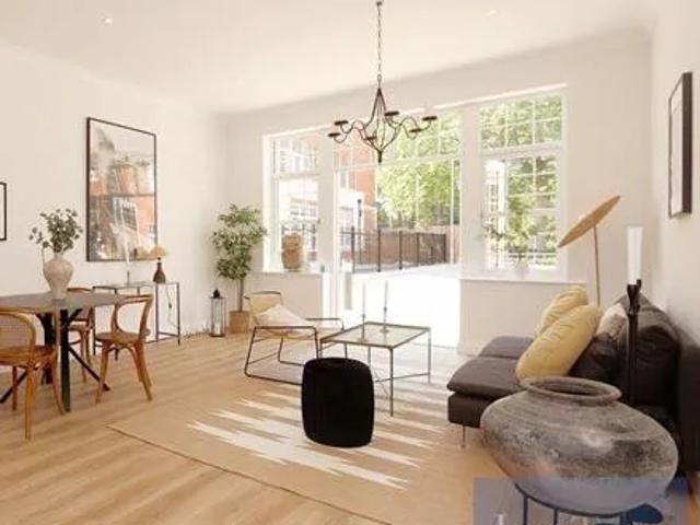 The Canopy, Chigwell, Essex, Ig7 | Room for rent #165653051 | Rentberry