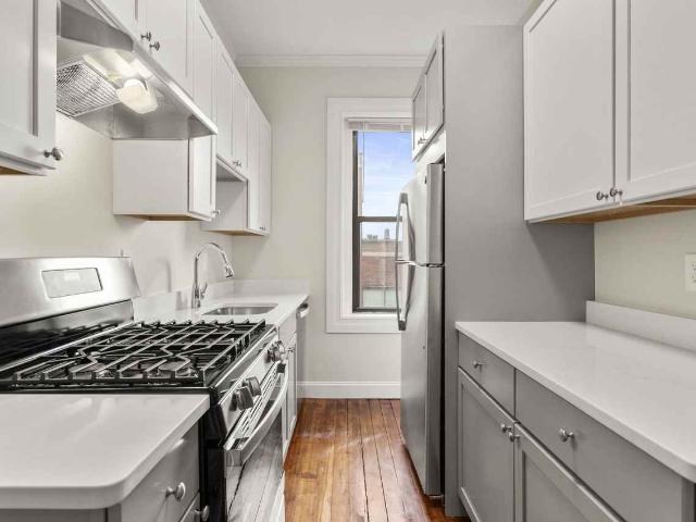 The Cantabrigia 3 Bedroom Apartment for Rent at 1010 Massachusetts Ave, Cambridge, MA 02138 Riverside