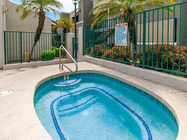 The Canyons on Colter Apartments 1 Bedroom Apartment for Rent at 5631 W Colter St, Glendale, AZ 85301
