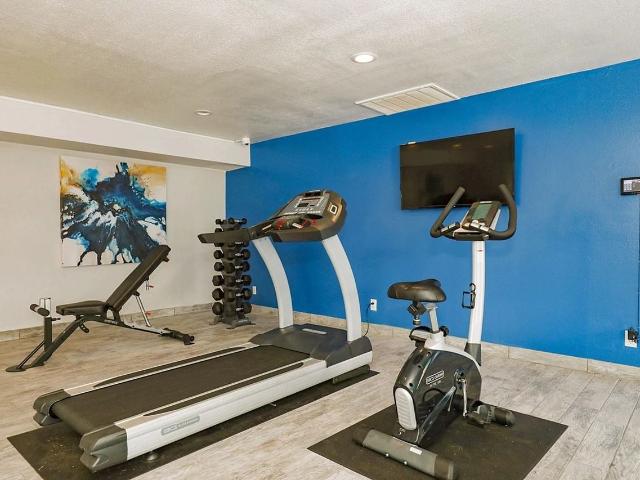 The Canyons on Colter Apartments 3 Bedroom Apartment for Rent at 5631 W Colter St, Glendale, AZ 85301