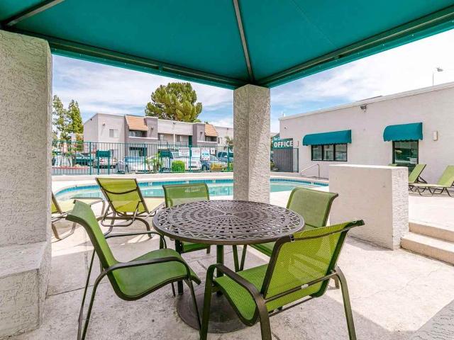 The Canyons on Colter Apartments 3 Bedroom Apartment for Rent at 5631 W Colter St, Glendale, AZ 85301