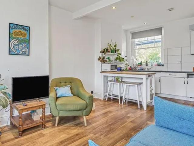 The Capitol, 11 21 London Road, London, SE23 3TW, United Kingdom | 3 bed house for rent #118070915 | Rentberry