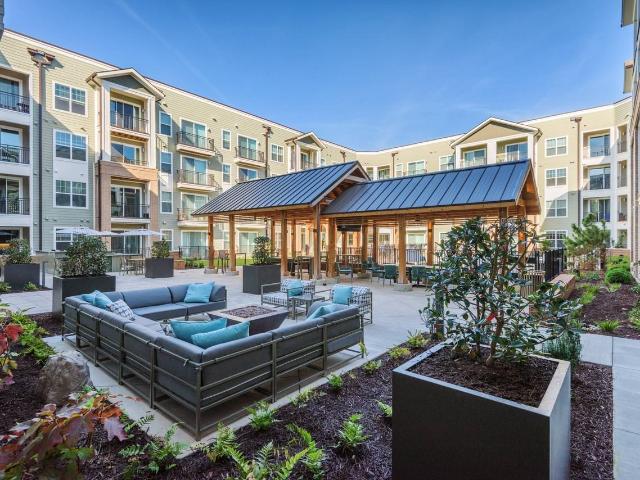 The Cardinal Apartments 2 Bedroom Apartment for Rent at 4615 Forest Dr, Columbia, SC 29206
