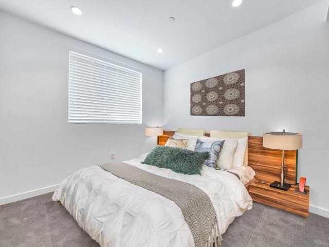 The Carlton At Hollywood 2 Bedroom Apartment for Rent at 5845 Carlton Way, Los Angeles, CA 90028 Hollywood Studio District