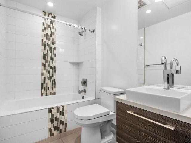 The Carlton At Hollywood 2 Bedroom Apartment for Rent at 5845 Carlton Way, Los Angeles, CA 90028 Hollywood Studio District