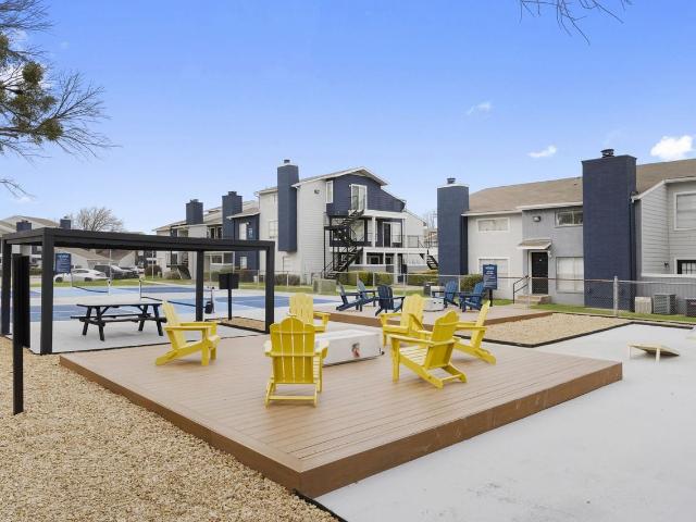The Carmel 1 Bedroom Apartment for Rent at 1051 E Centerville Rd, Garland, TX 75041