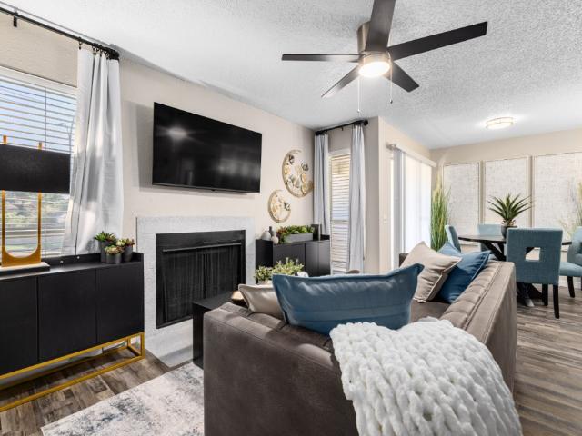 The Carmin 1 Bedroom Apartment for Rent at 711 Brentford Pl, Arlington, TX 76006 Parkway North