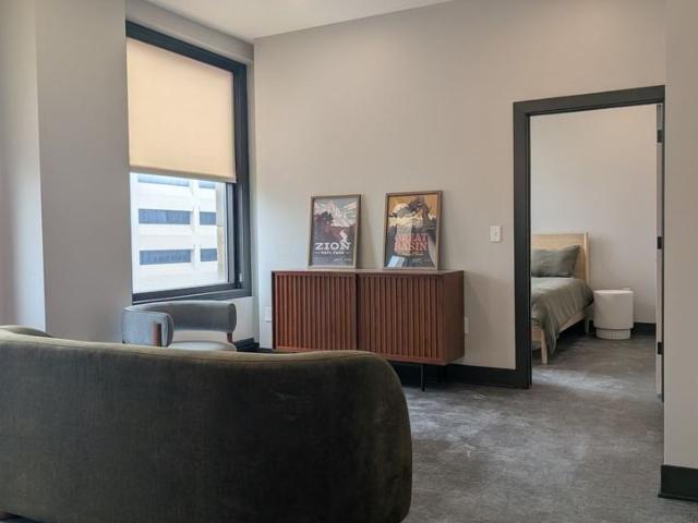 The Carrara on Farnam Studio Apartment for Rent at 1904 Farnam St, Omaha, NE 68102 Downtown Omaha