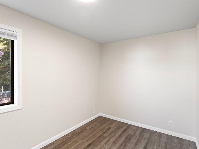 The Carriage House Studio Apartment for Rent at 18305 96th Ave Ne, Bothell, WA 98011 Downtown Riverfront 190th