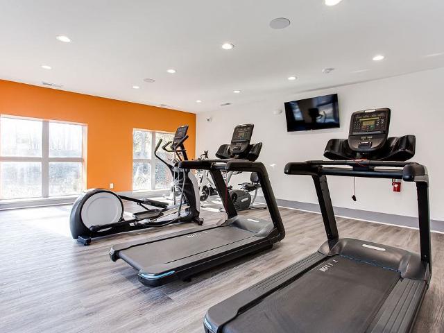 The Carter 4250 1 Bedroom Apartment for Rent at 4250 Jimmy Carter Blvd, Norcross, GA 30093