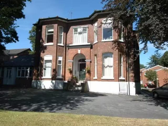 The Cedars, Mauldeth Road, Heaton Mersey, 2 bedroom, Apartment