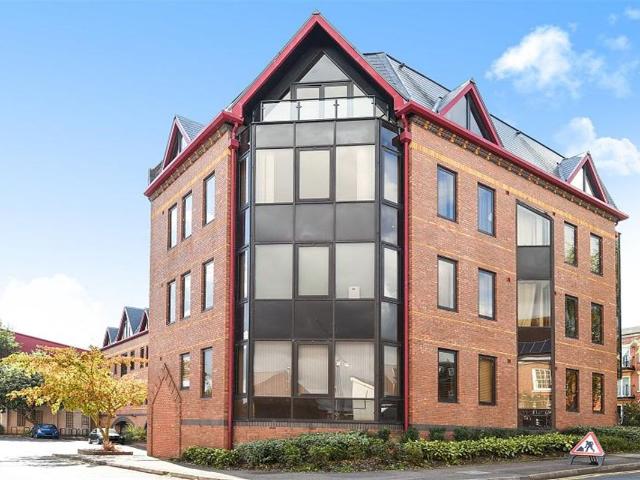The Chambers, 15 East Street, Reading RG1, 1 bed flat to rent, £1,200 pcm | PrimeLocation