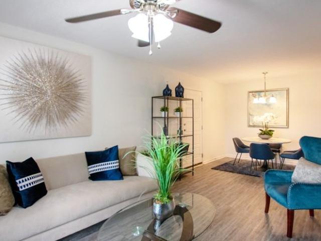 The Champion at Bluegrass Apartments 3 Bedroom Apartment for Rent at 300 Quinton Ct, Lexington, KY 40509