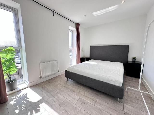 The Chase, London SW16, 4 bed terraced house to rent, £3,000 pcm | PrimeLocation