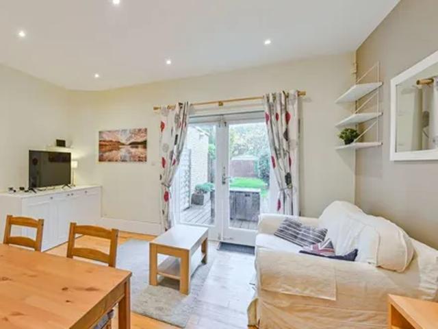 The Chase, London, SW4 0NH, United Kingdom | 1 bed apartment for rent #167867588 | Rentberry