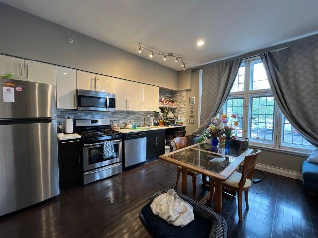 The Chapman 2 Bedroom Apartment for Rent at 315 Whitney Ave, New Haven, CT 06511 East Rock
