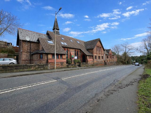 The Chapter House, Frodsham WA6, 2 bed maisonette to rent, £1,050 pcm | PrimeLocation