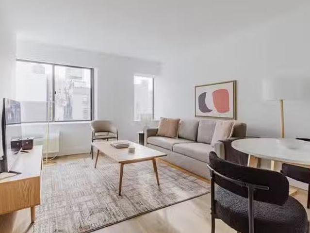 The Chelsea, 160 W 24th St, Chelsea 1 Bedroom 1 Bath