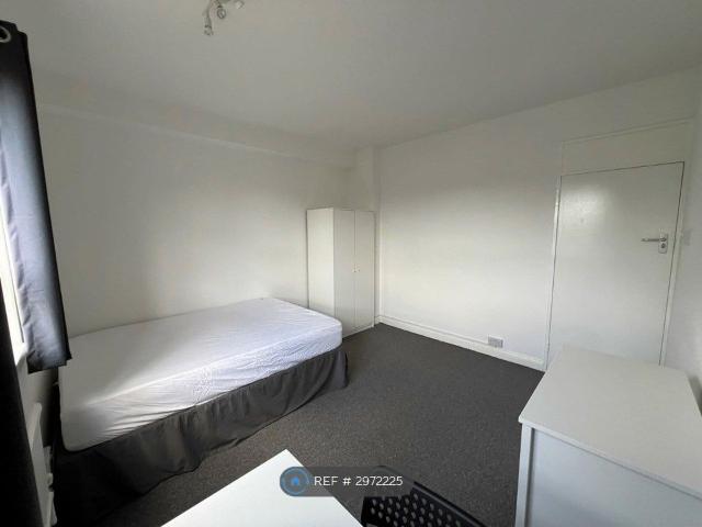 The Chenies, London NW1, 4 bed flat to rent, £4,300 pcm | PrimeLocation