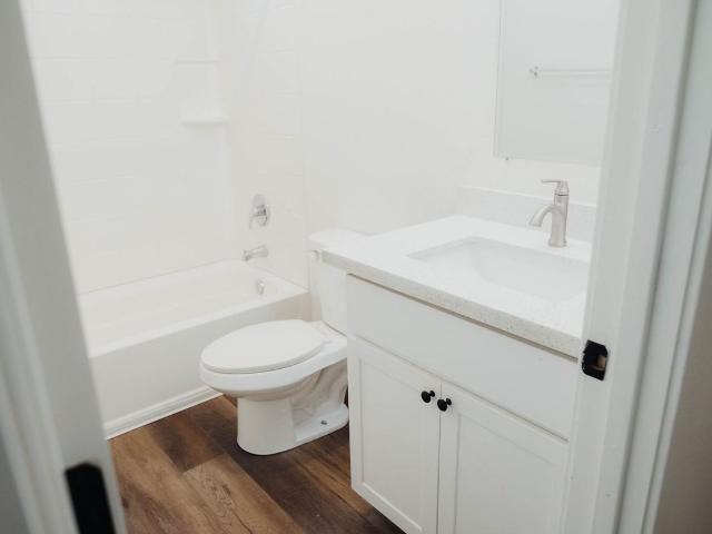 The Chipman Apartments 3 Bedroom Apartment for Rent at 1135 E Chipman Rd, Phoenix, AZ 85040